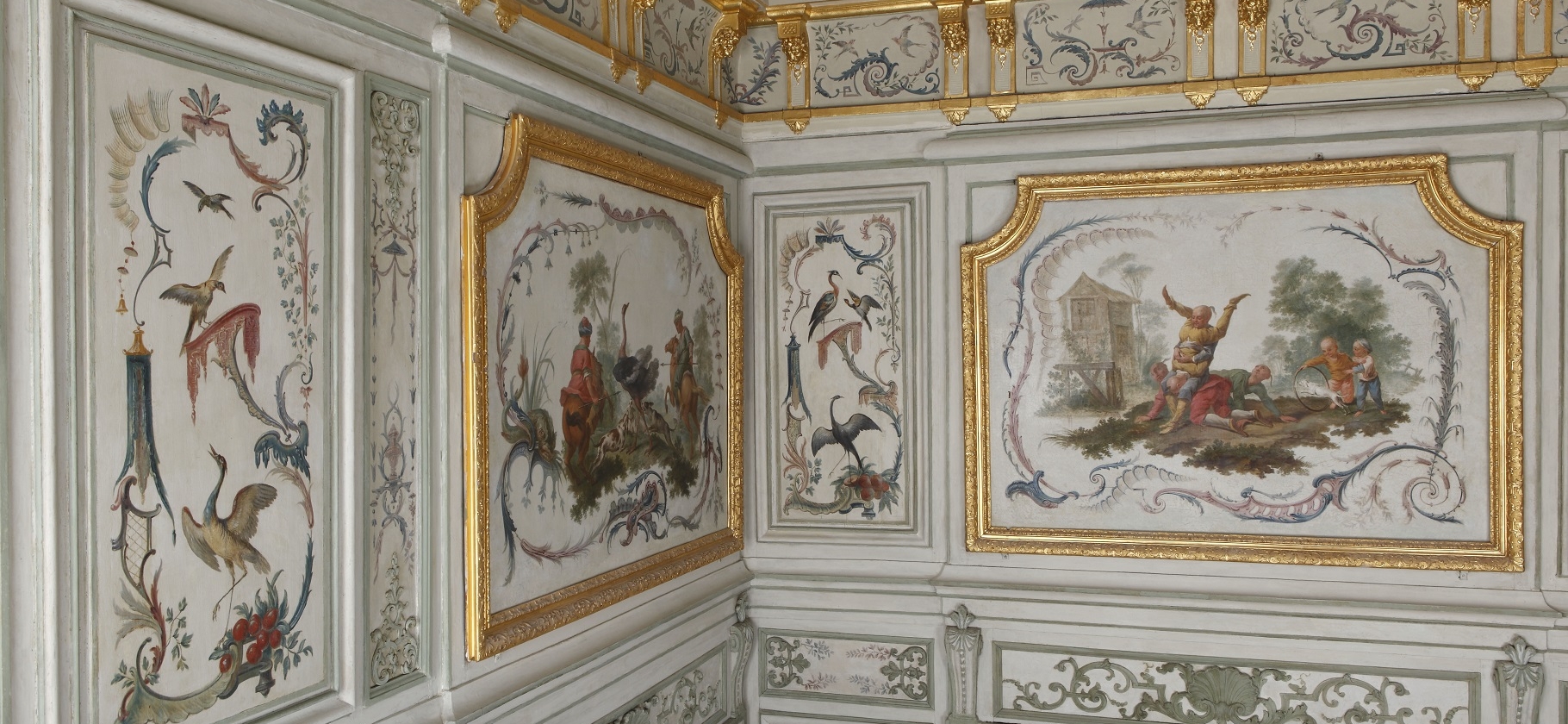 The Chinese Salon